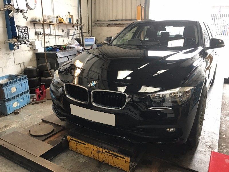 UK Carbody Gallery | Car Body Shop BMW Accident Repairs