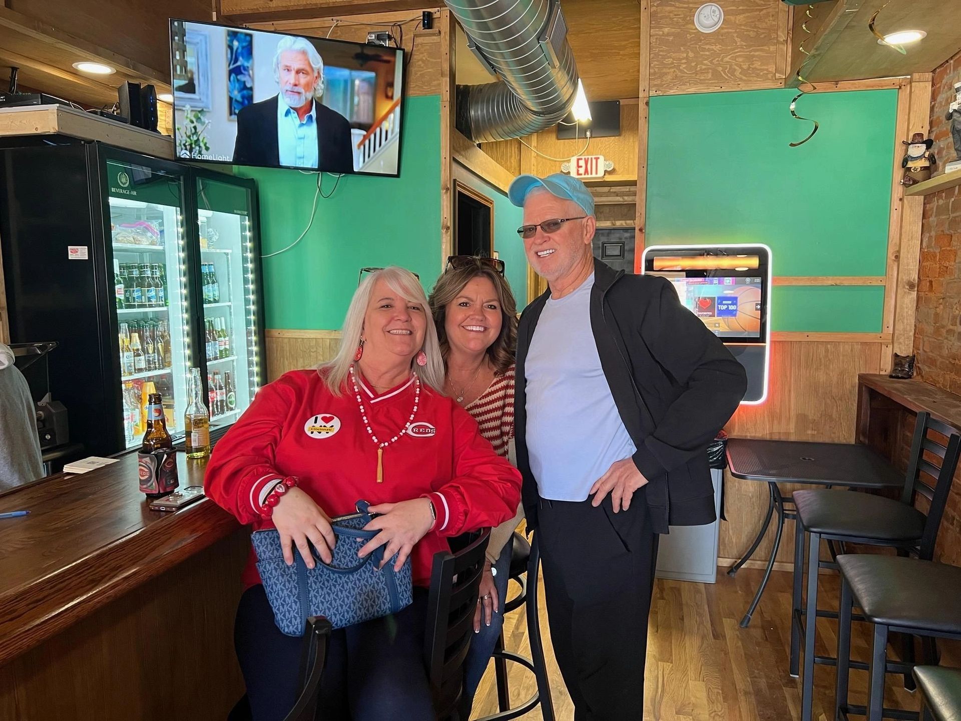 Arnold's Pub | Covington's Freshest Casual Hangout Spot