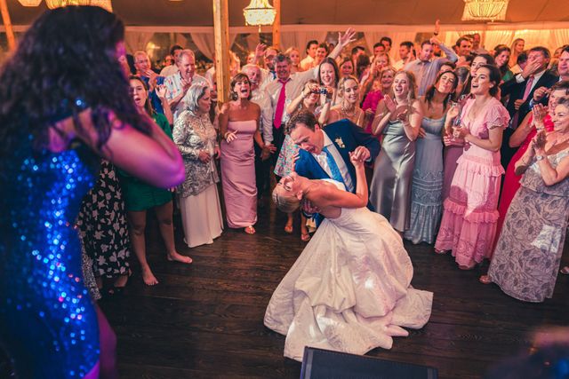 Callie mclaughlin wedding | Beachweddingtips.com