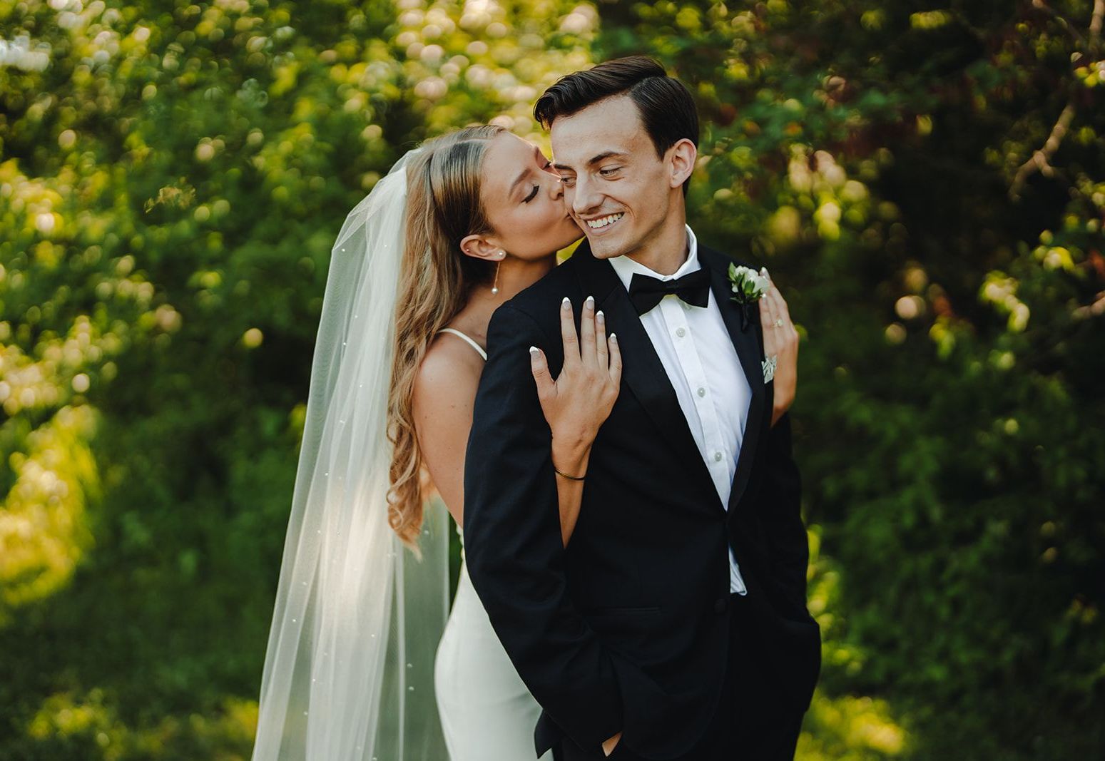 Aventi Weddings | Photography With A Twist
