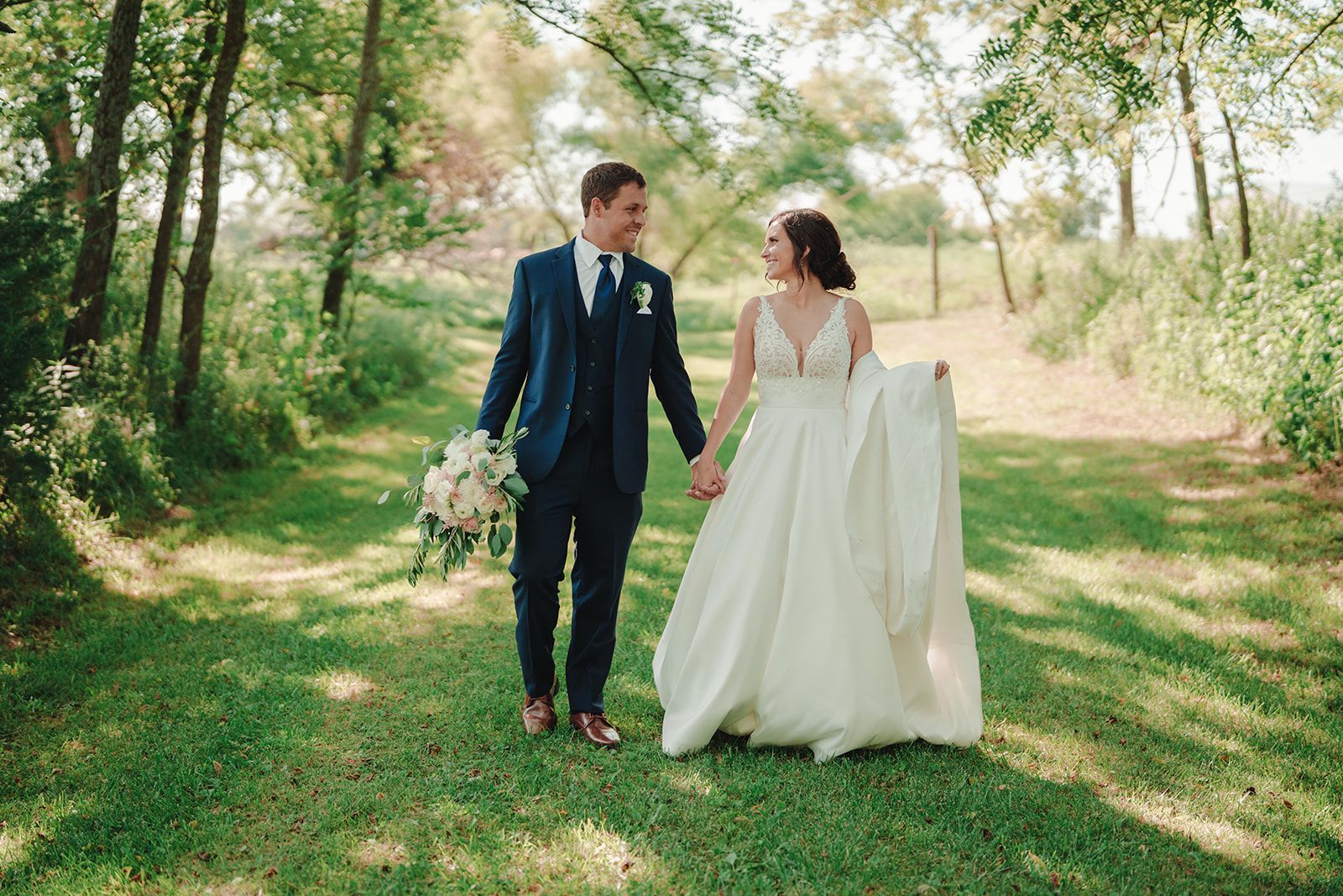 Aventi Weddings | Photography With A Twist