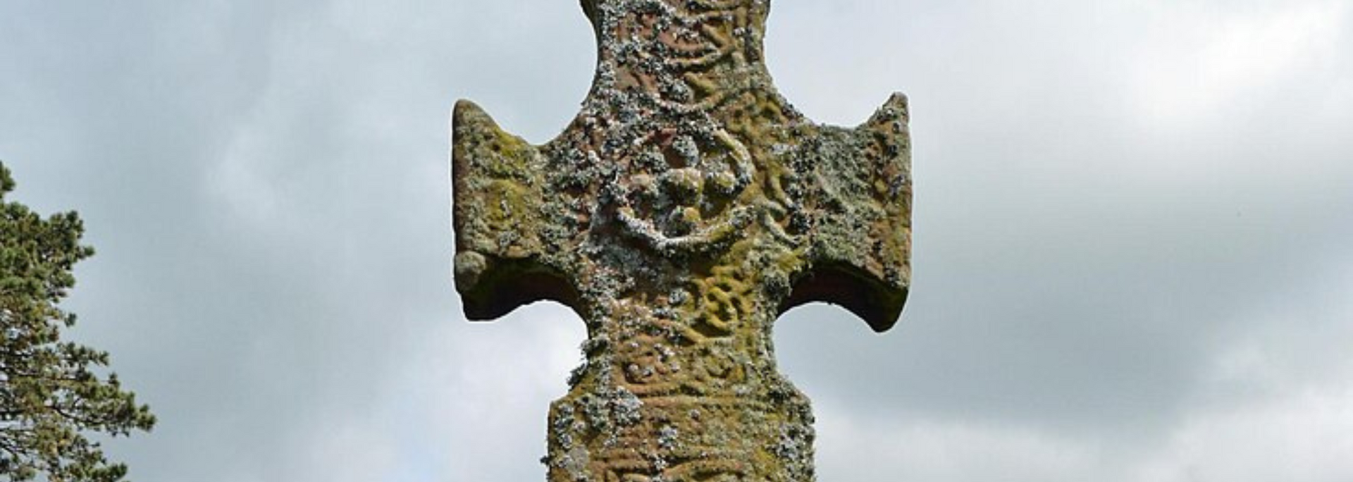 How did Stump Cross Caverns get its name?