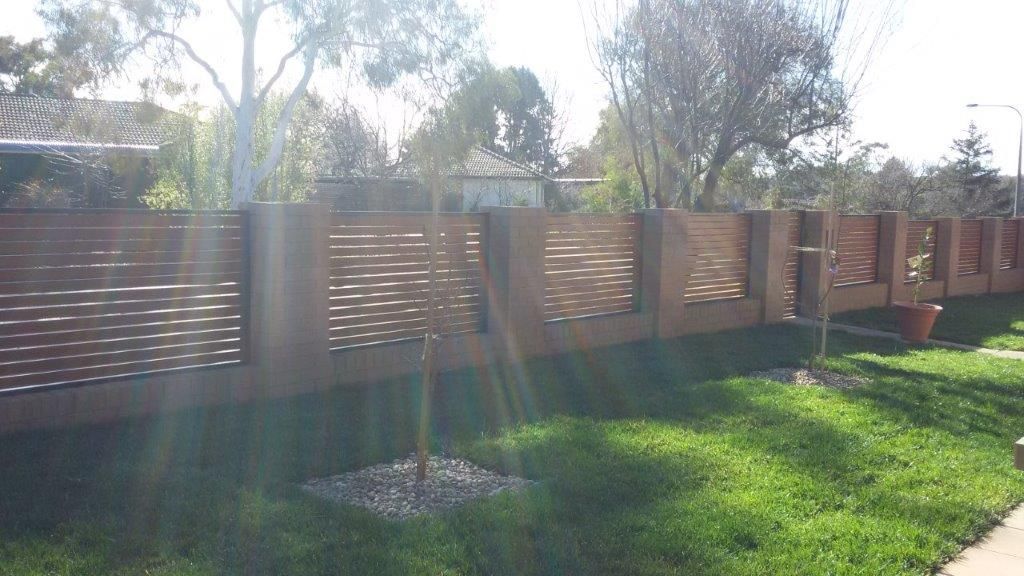 Fencing in Canberra | GLAMASCREEN