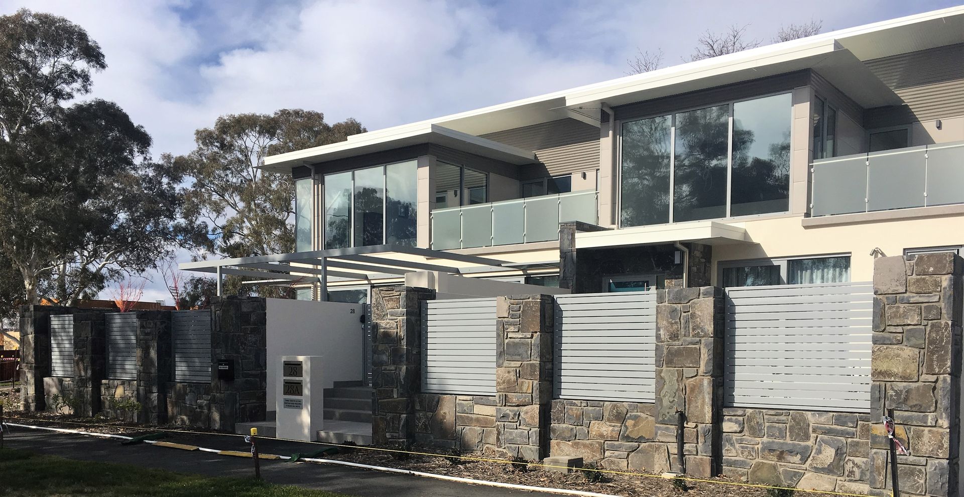 Fencing in Canberra | GLAMASCREEN