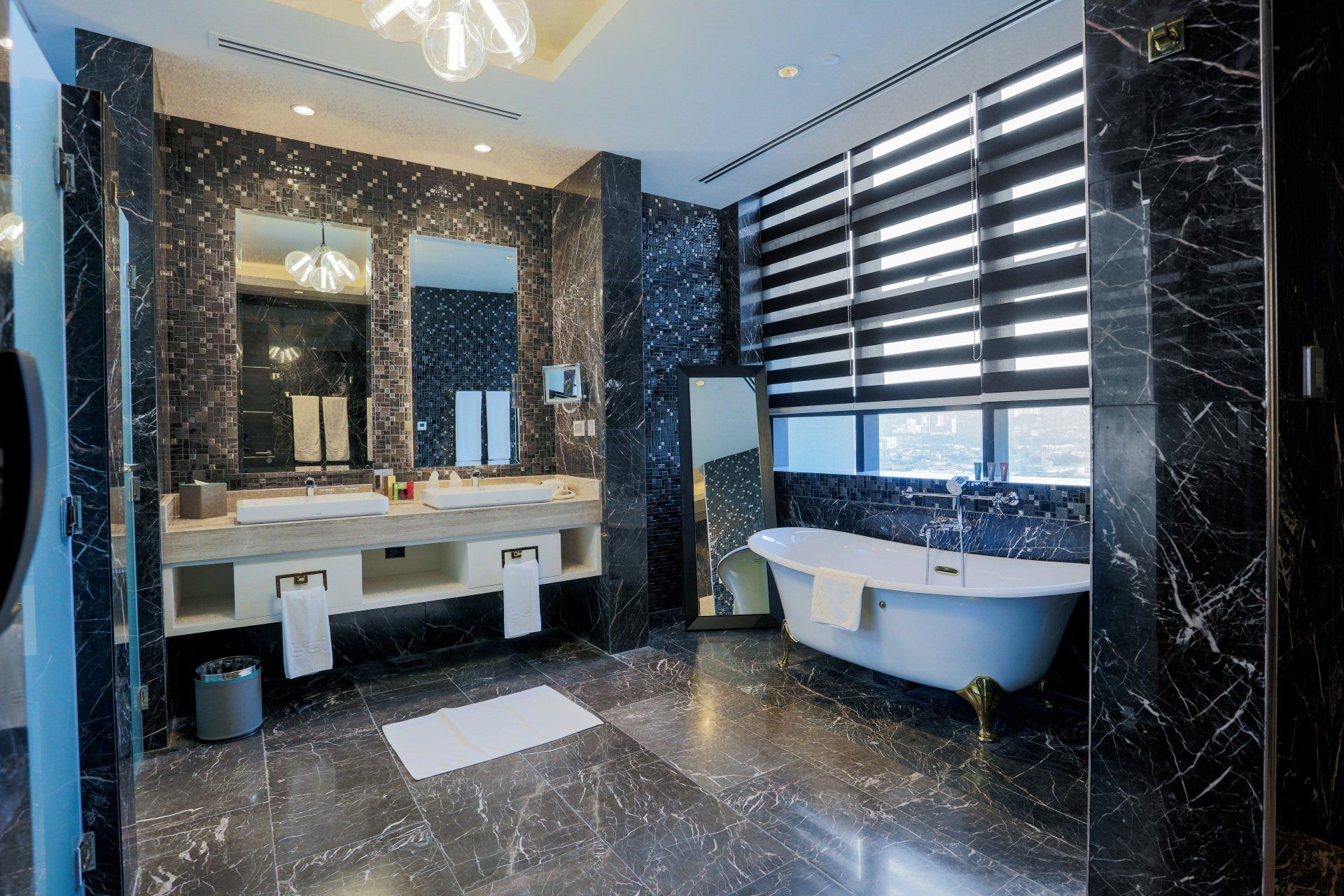 bai Hotel Cebu Mandaue | Rooms | Philippines