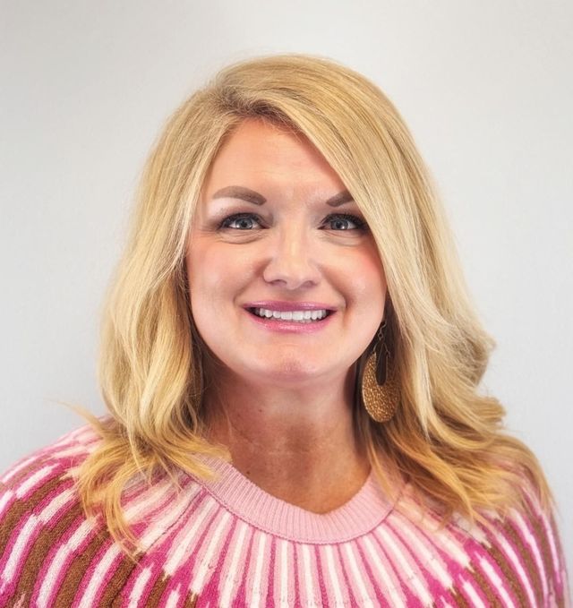 Allison White's Instagram, Twitter & Facebook on IDCrawl