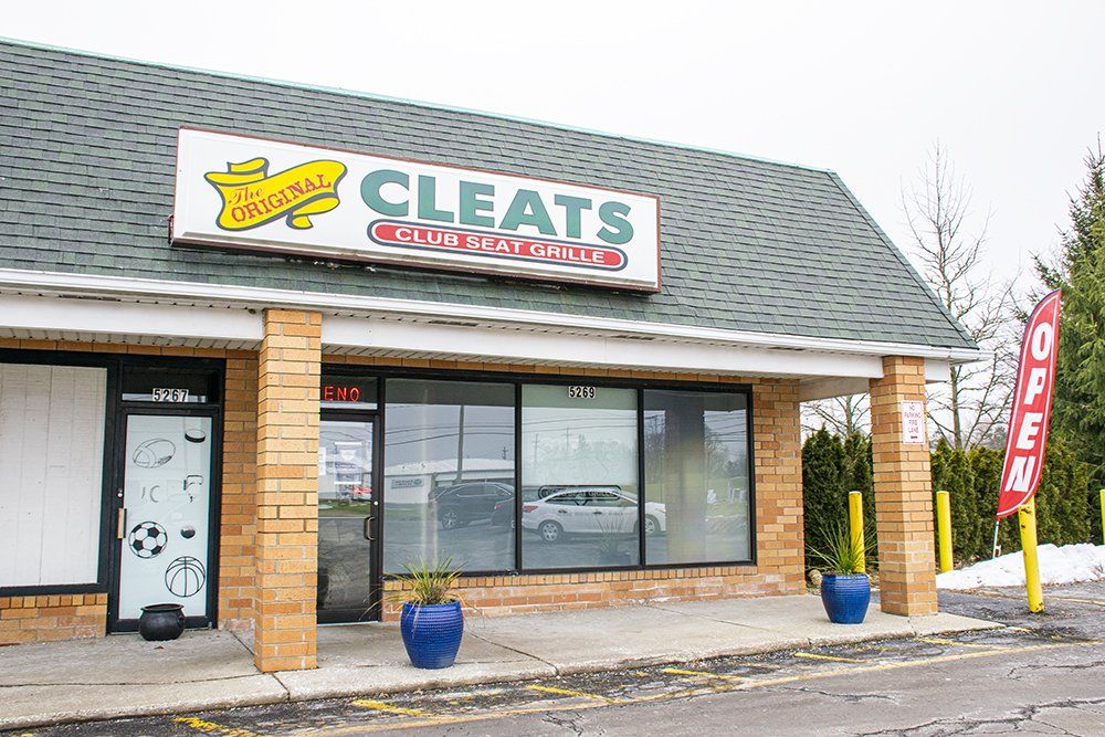 Cleats | North-Royalton | Best Wings and Brugers | Ohio Sports Bar