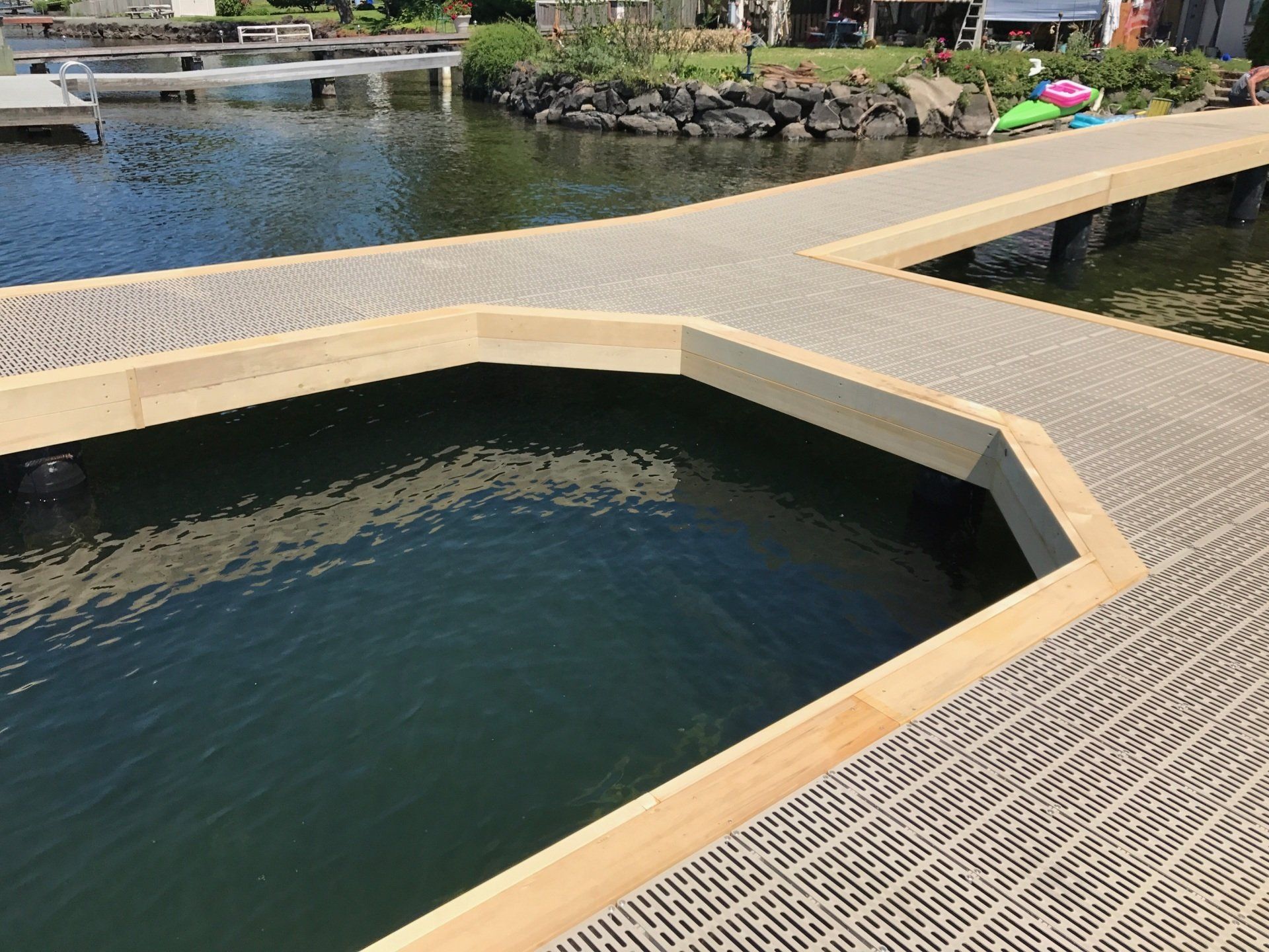 Lakeside Construction Projects on Lake Washington and Lake Sammamish