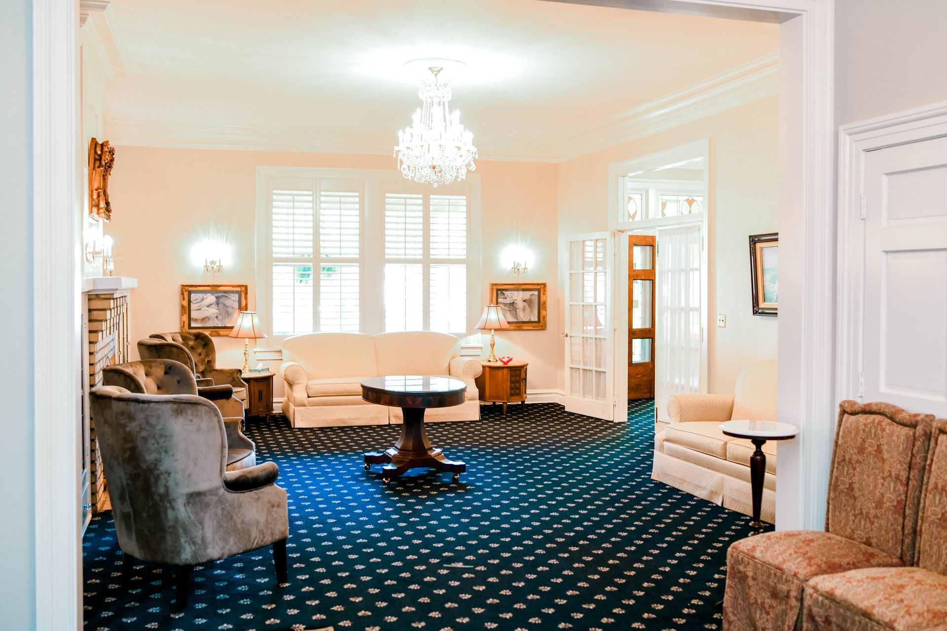 Our Facilities | Higgins LaGrange Chapel