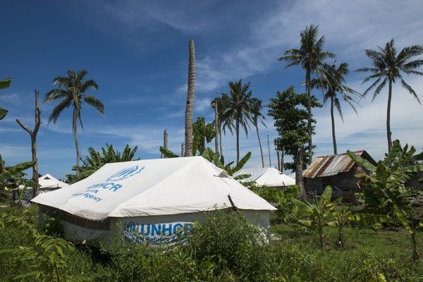 Uses Of Tarps For Survive Basis