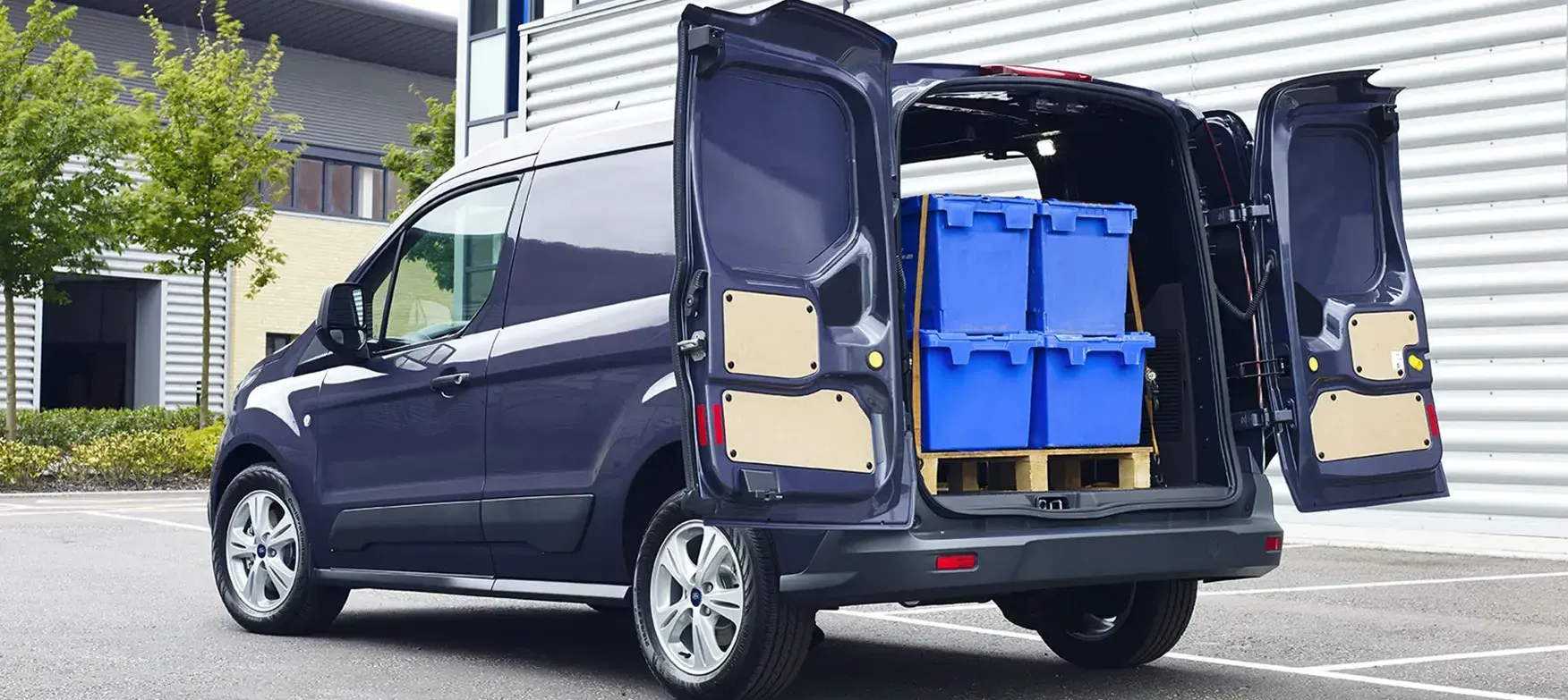 Curbside Delivery | VanDeliveryApp | Furniture Delivery