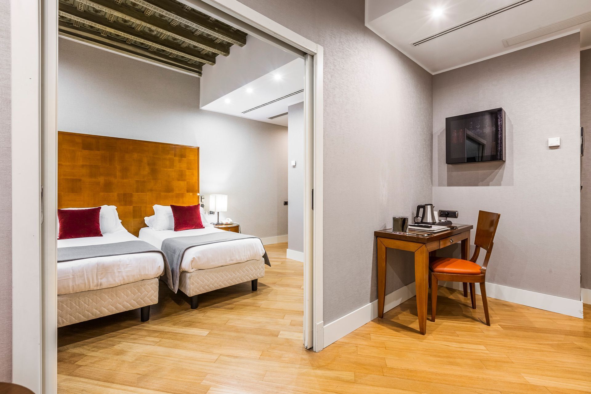 Suite hotel Roma centro | Roma | ReMarhotels Srl