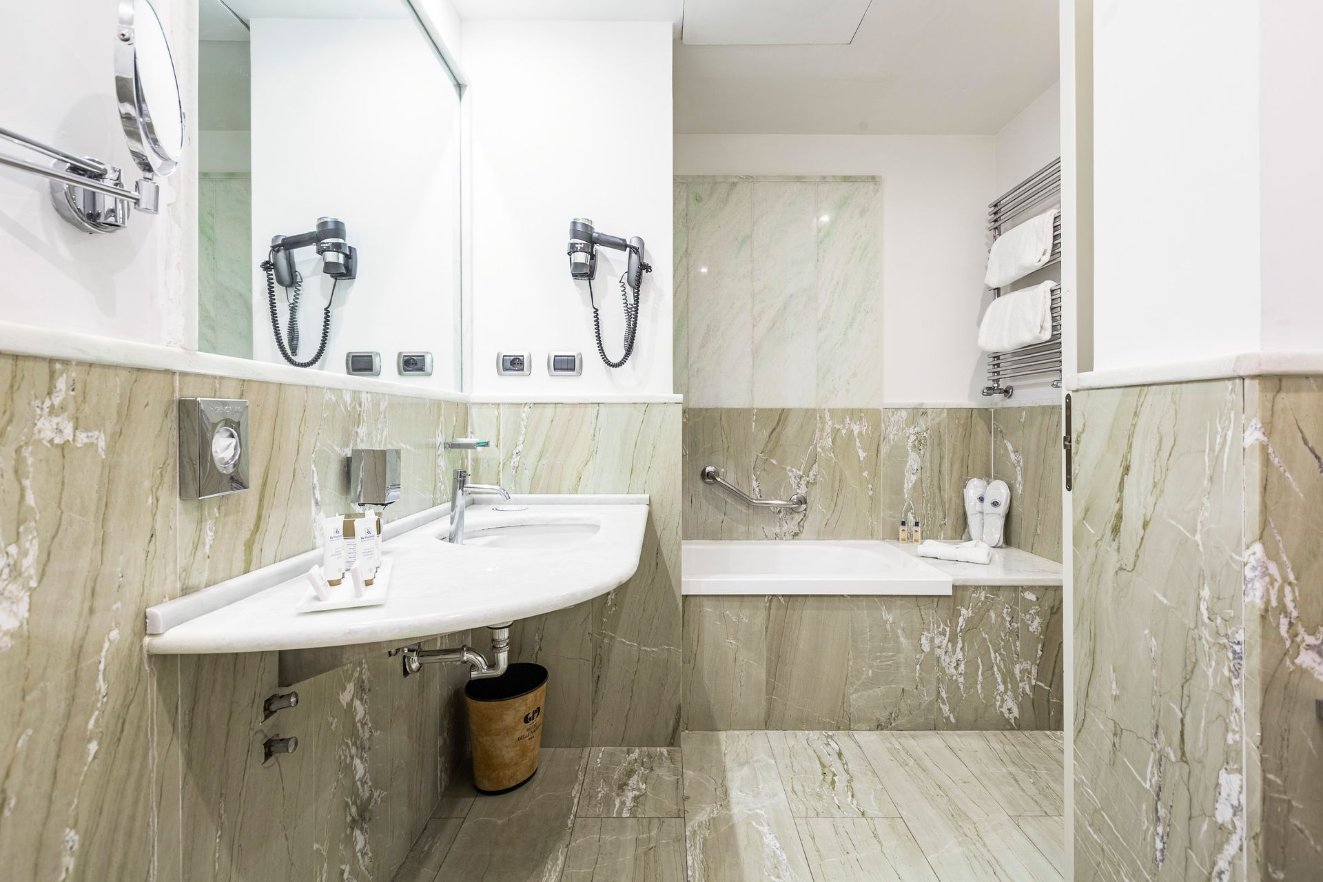 Suite hotel Roma centro | Roma | ReMarhotels Srl