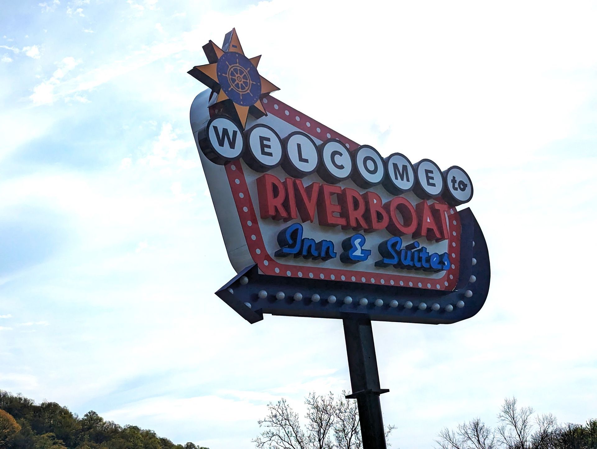 Photo Gallery - Riverboat Inn