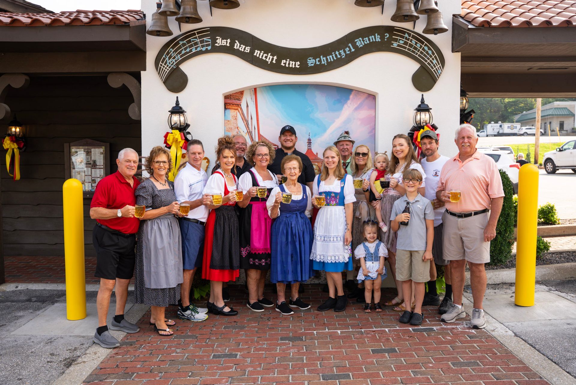 German Restaurant | Jasper, IN | Schnitzelbank Restaurant