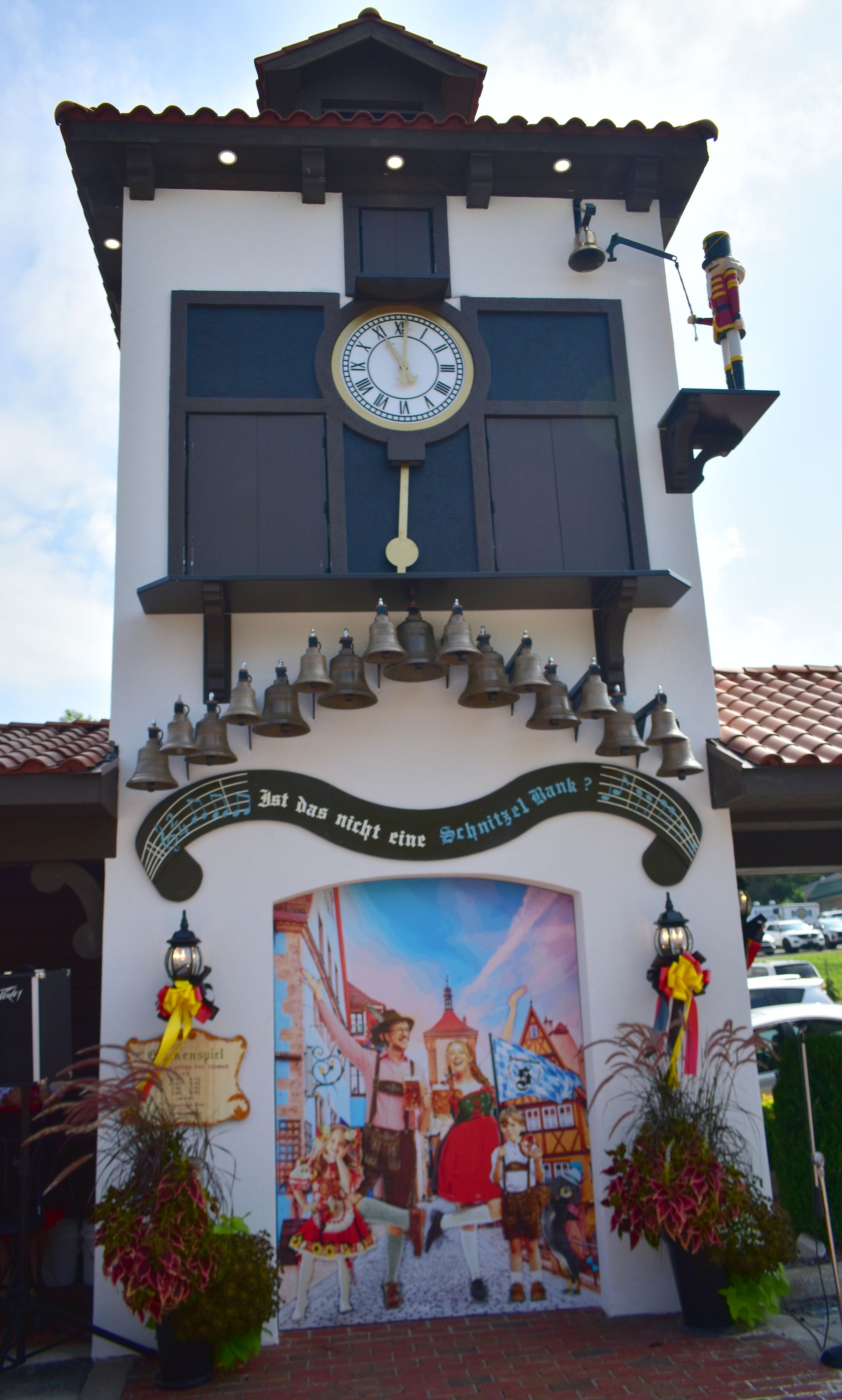 German Restaurant | Jasper, IN | Schnitzelbank Restaurant