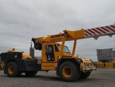 Mobile Franna Crane Hire Gold Coast | AB Crane Hire