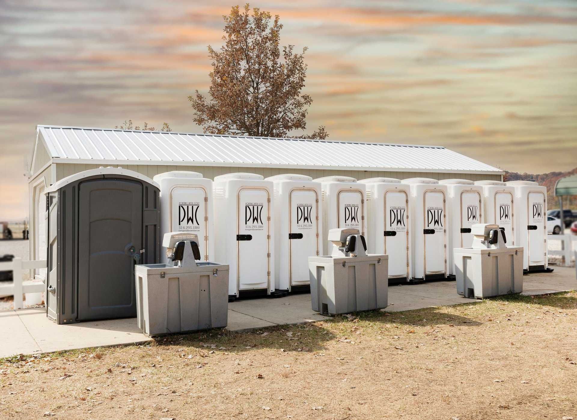 PWC St. Louis | Luxury Porta Potty Rentals & Restroom Trailers