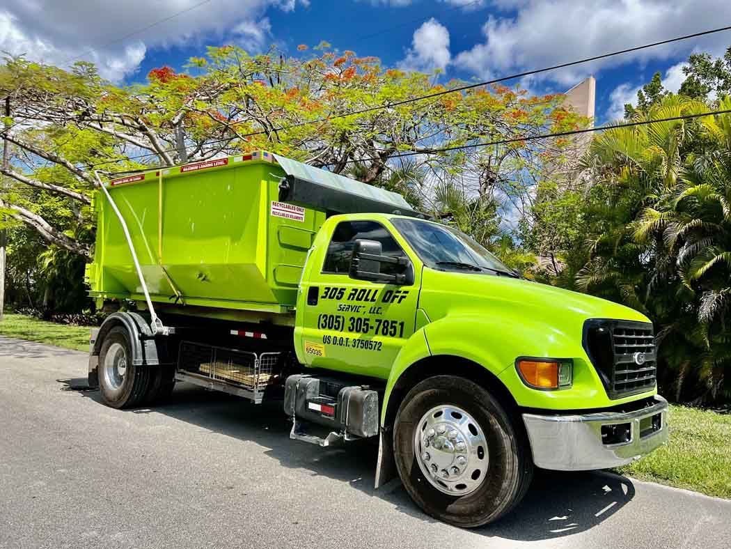 305 Roll Off Service - Top Rated Dumpster Rental - Miami, Florida