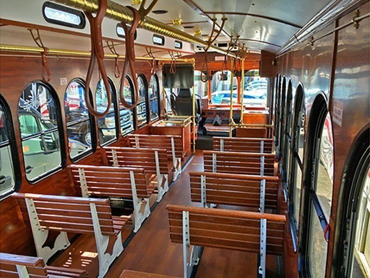 Best Massachusetts Limo Service | Norwood, MA | Pearls Limousine