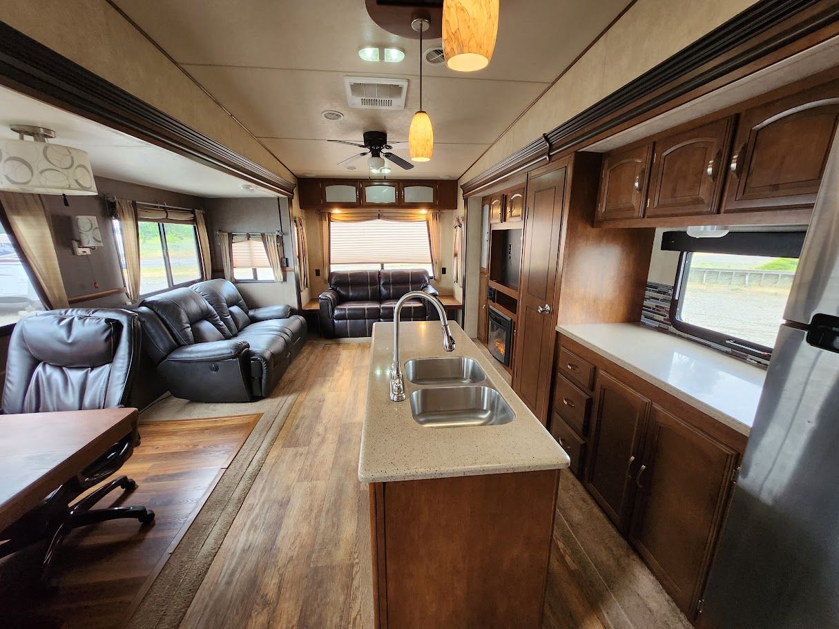 Vehicle Inventory | Oregon | Center Street Ridez-CSR