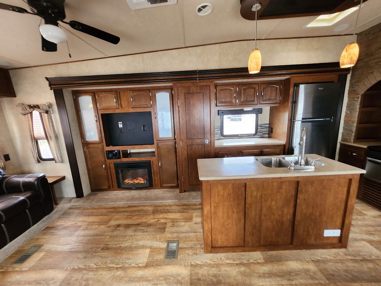 Vehicle Inventory | Oregon | Center Street Ridez-CSR