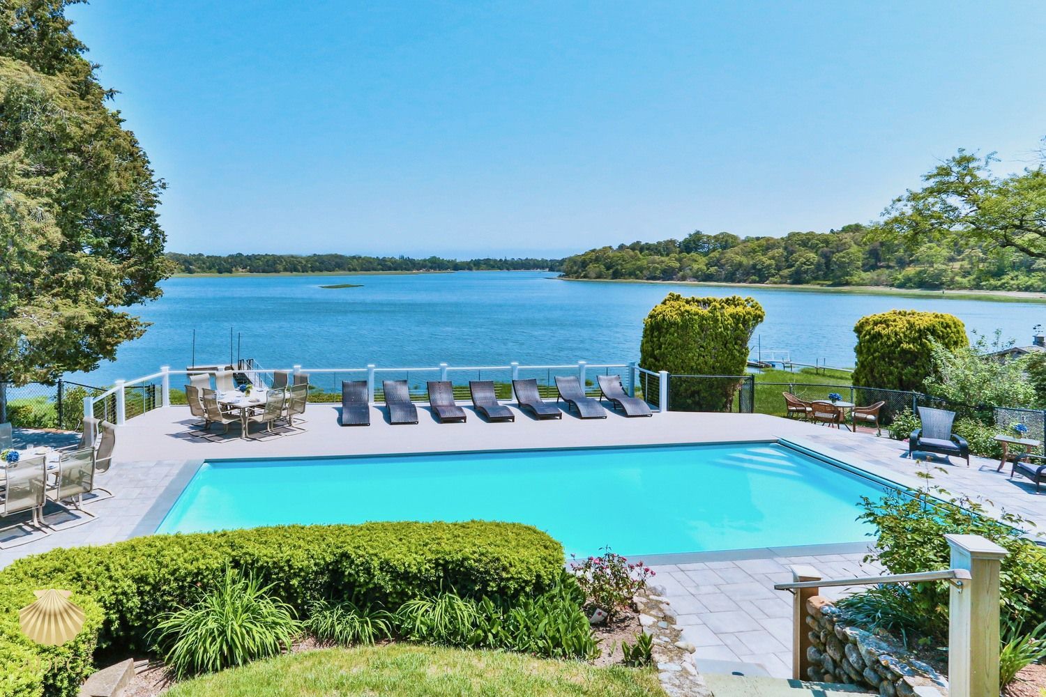 CAPE COD LUXURY WATERFRONT VACATION RENTAL ESTATE|POOL & DOCK|MA, USA