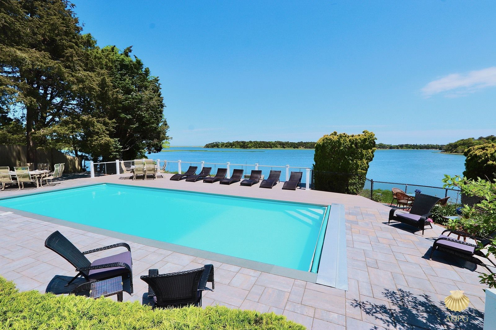 CAPE COD LUXURY WATERFRONT VACATION RENTAL ESTATE|POOL & DOCK|MA, USA