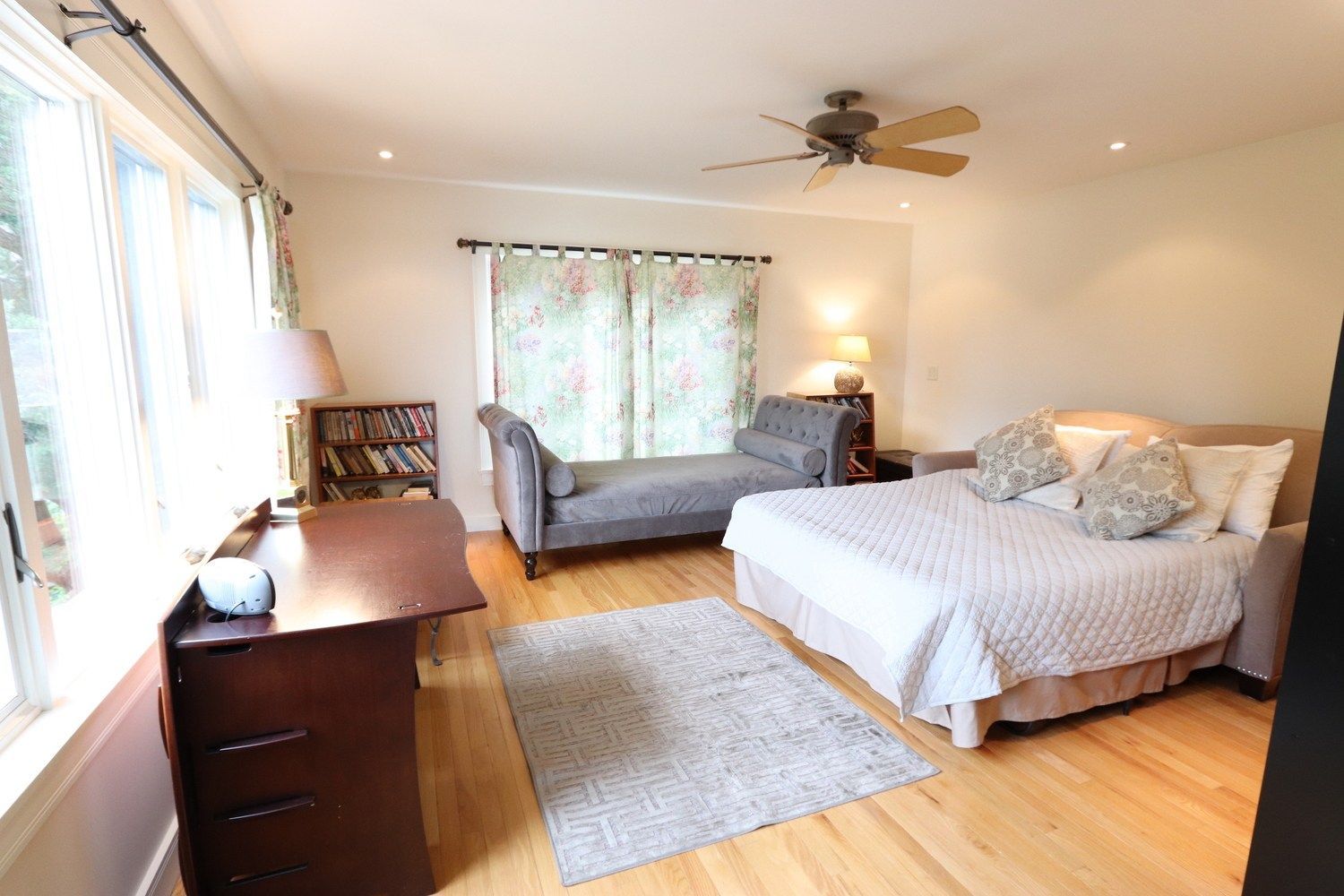 CAPE COD LUXURY WATERFRONT VACATION RENTAL ESTATE|POOL & DOCK|MA, USA