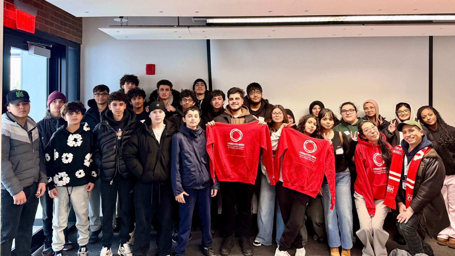 Beyond the Neighbourhood: GGYC Leaders Explore the Labs at York University