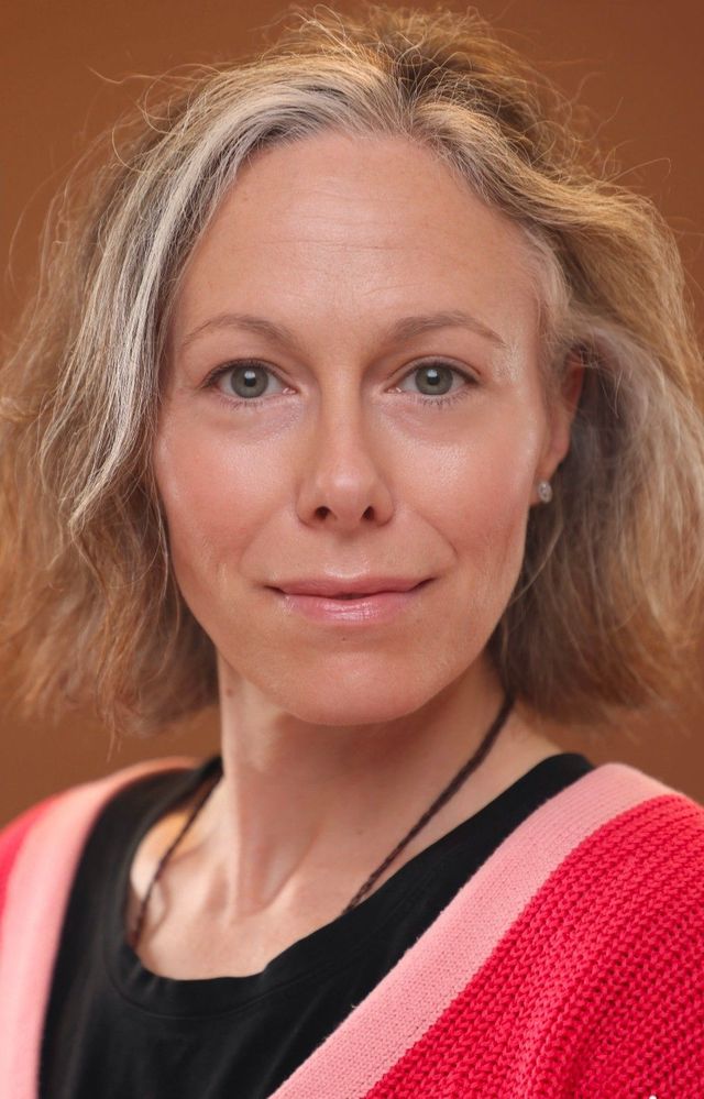 Joanne White's Instagram, Twitter & Facebook on IDCrawl