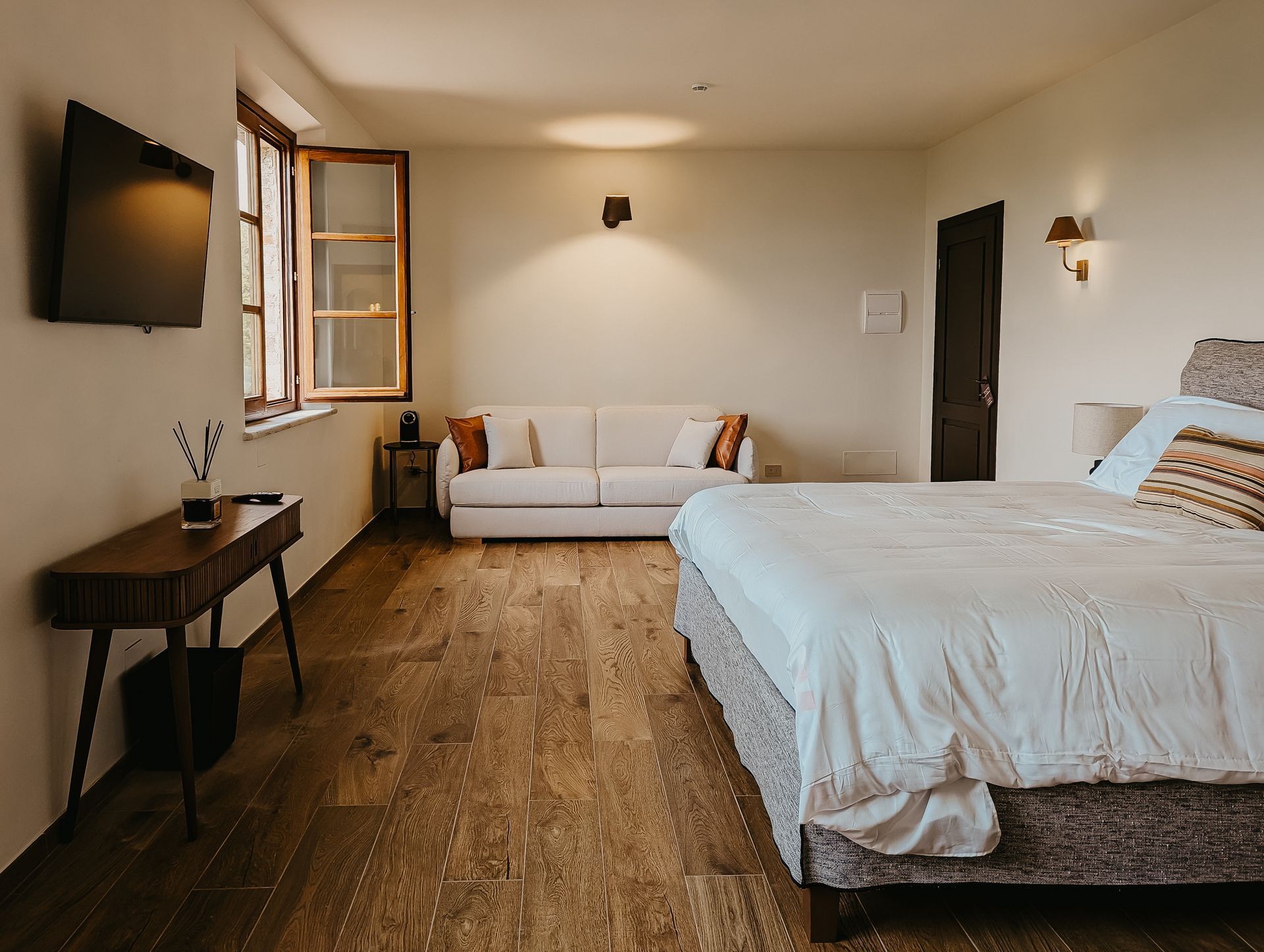 [Room types] | [Location]