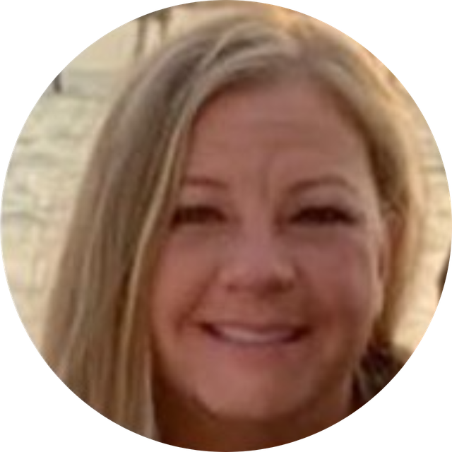 Valerie Vail's Instagram, Twitter & Facebook on IDCrawl