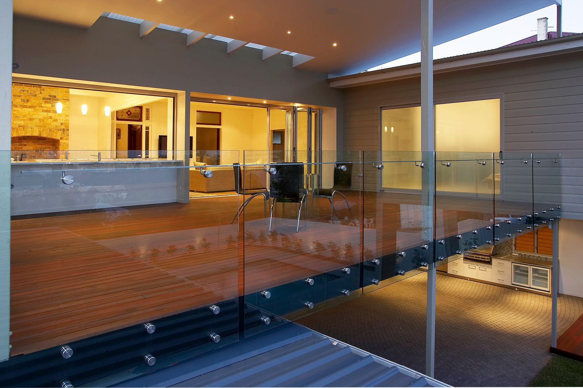 Custom Glass Solutions | Brisbane, QLD | Euroglass