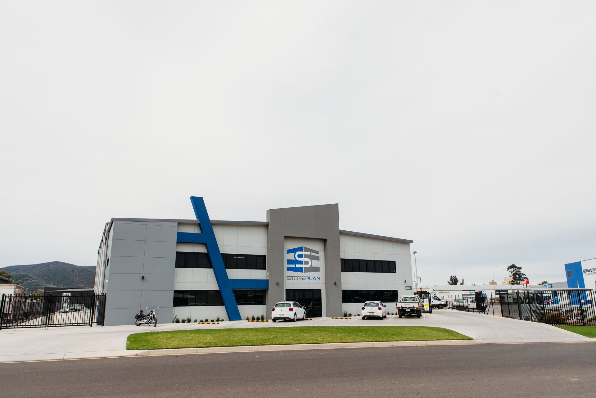 Commercial & Industrial Builders | Single Builders