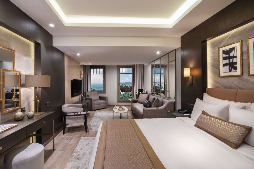 Mula Hotel | Clean Room & Best Price & Great Location