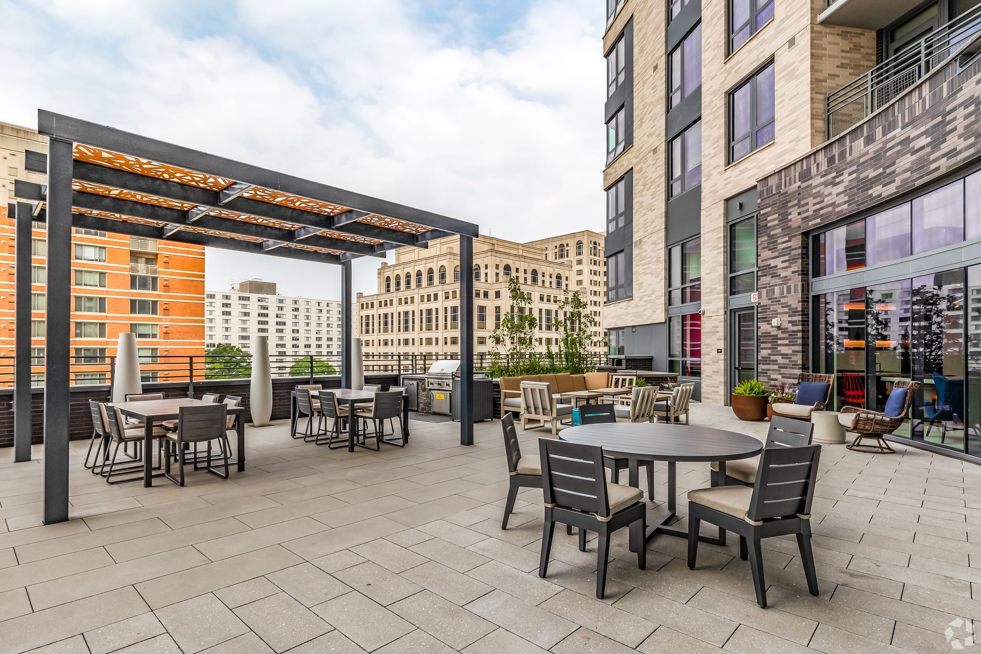 Amenities | Apartments Near Silver Spring Station