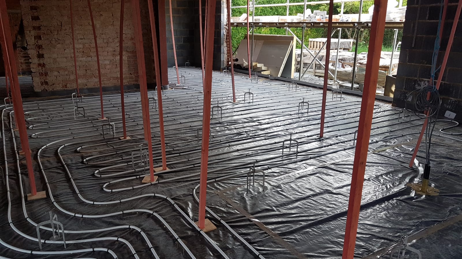 Top Level Screed | Domestic & Commercial Liquid & Flowing Screeds