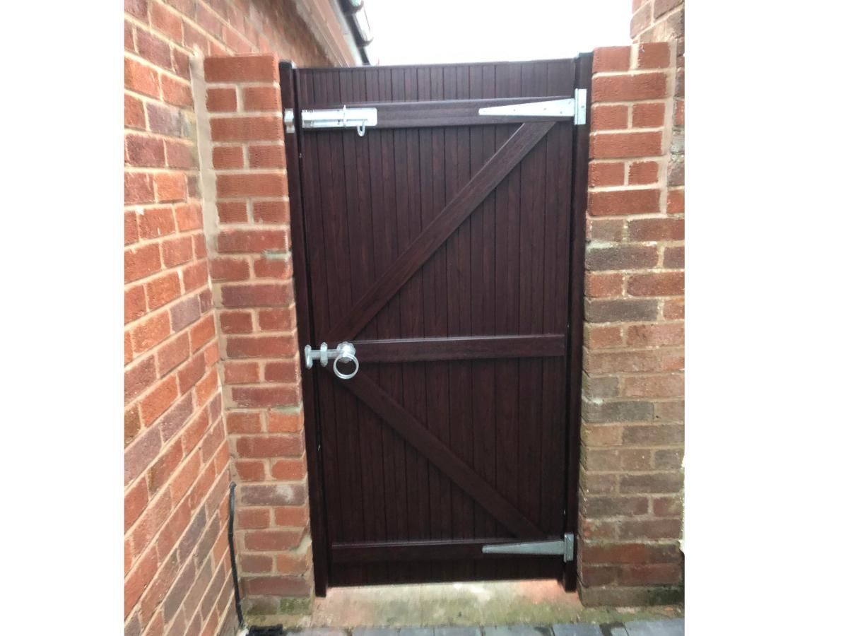 Garden gates, Wooden gates, Fitted Gates, Nottingham
