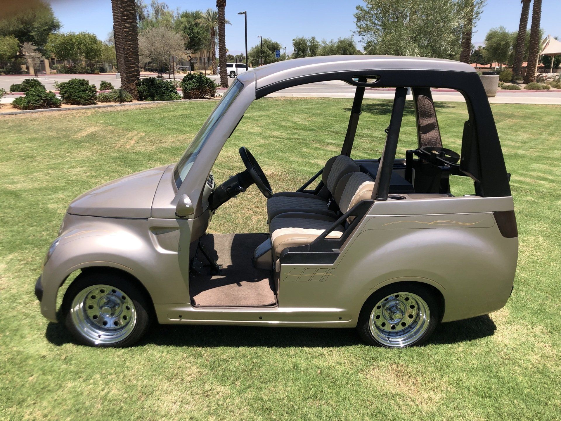 Closeout Golf Cars