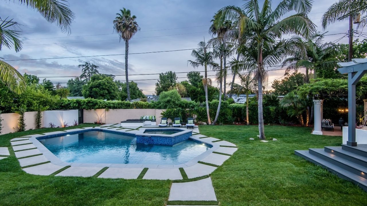 New Mexico Pool Builder and Hardscape Contractor Insurance