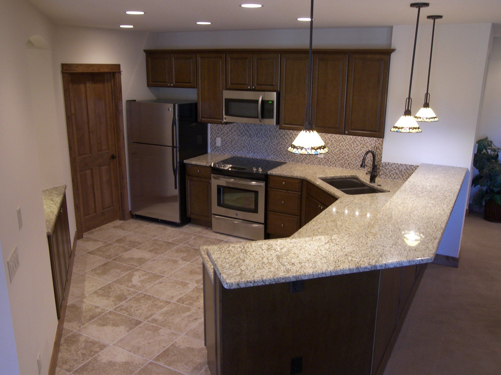 Wet Bars & Kitchenettes | Basement Finishing Colorado | Littleton & Parker