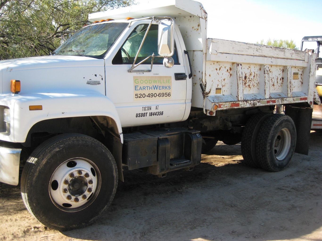 Excavating Contractor | Tucson, AZ | 520-490-6956