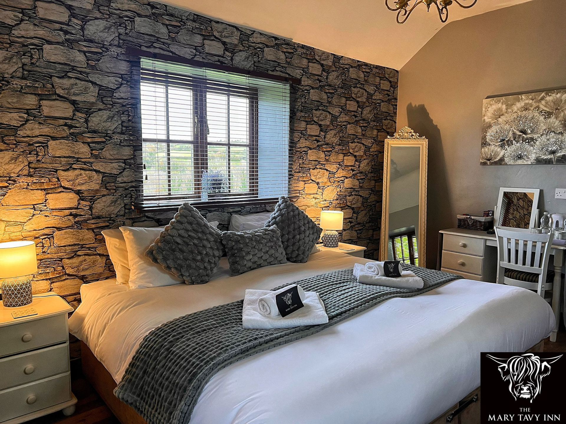Traditional inn and bar | The Mary Tavy Inn