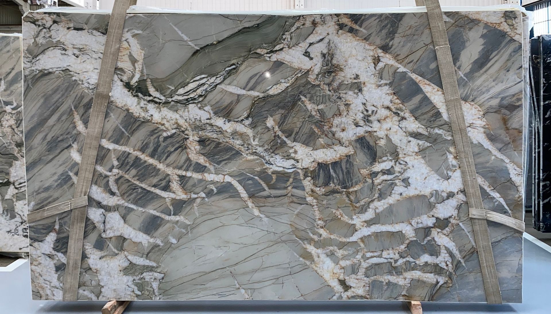 Natural Stones | Blackstone Granite & Marble, Inc.