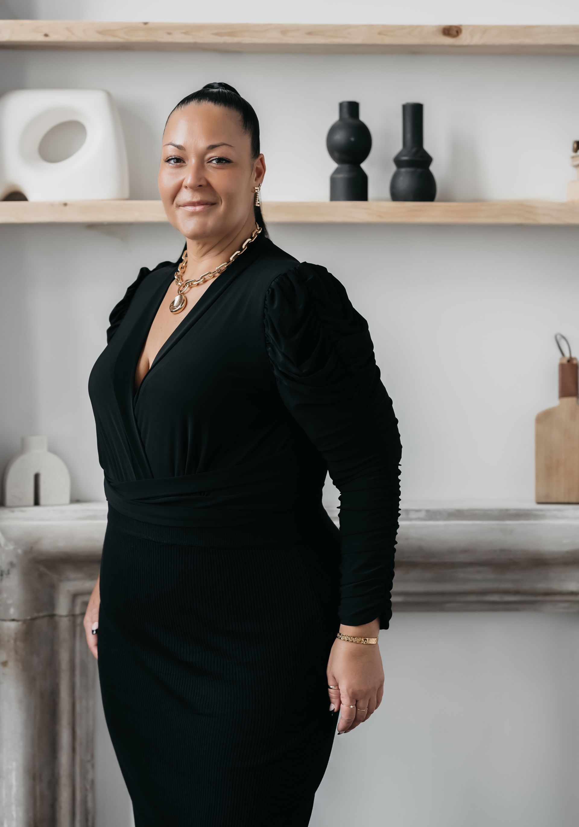 Stand Out on LinkedIn with These Professional Headshot Tips
