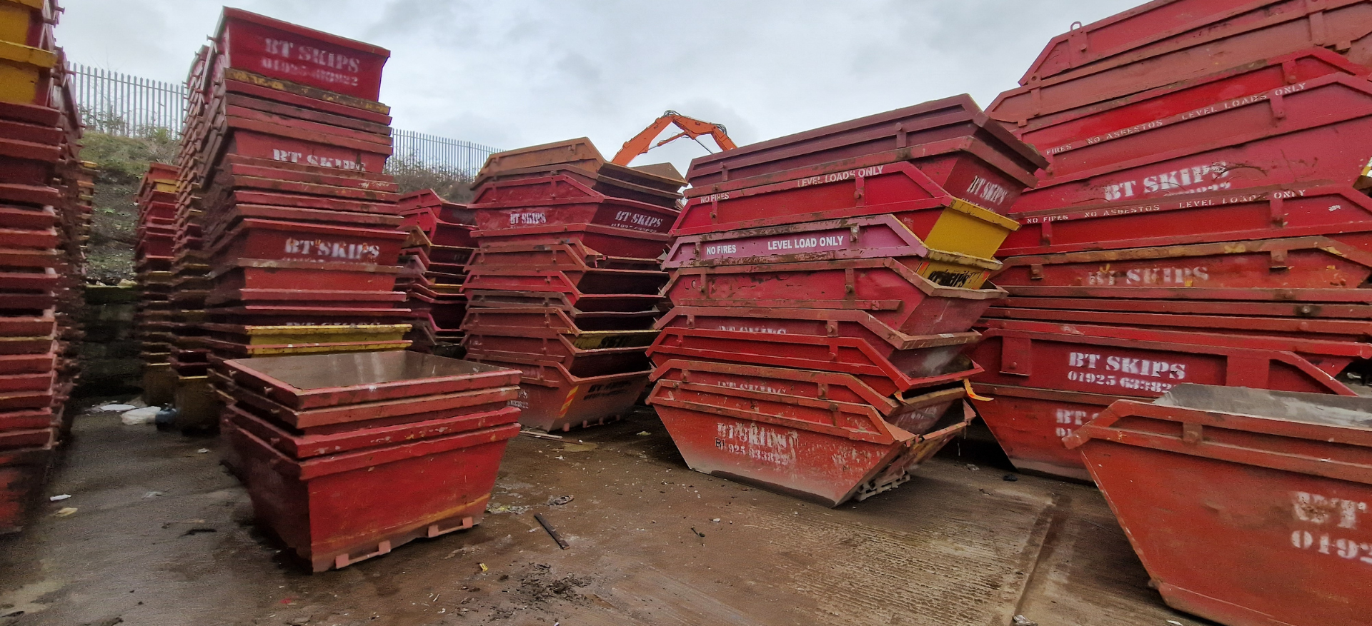 Small & Midi Skips | B&T Skip Hire Ltd | Warrington