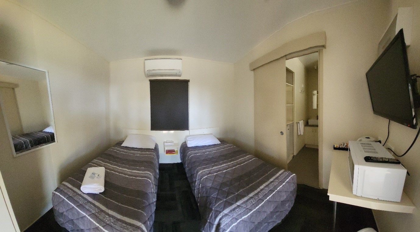 Camping in Central Australia | Ti-Tree Roadhouse