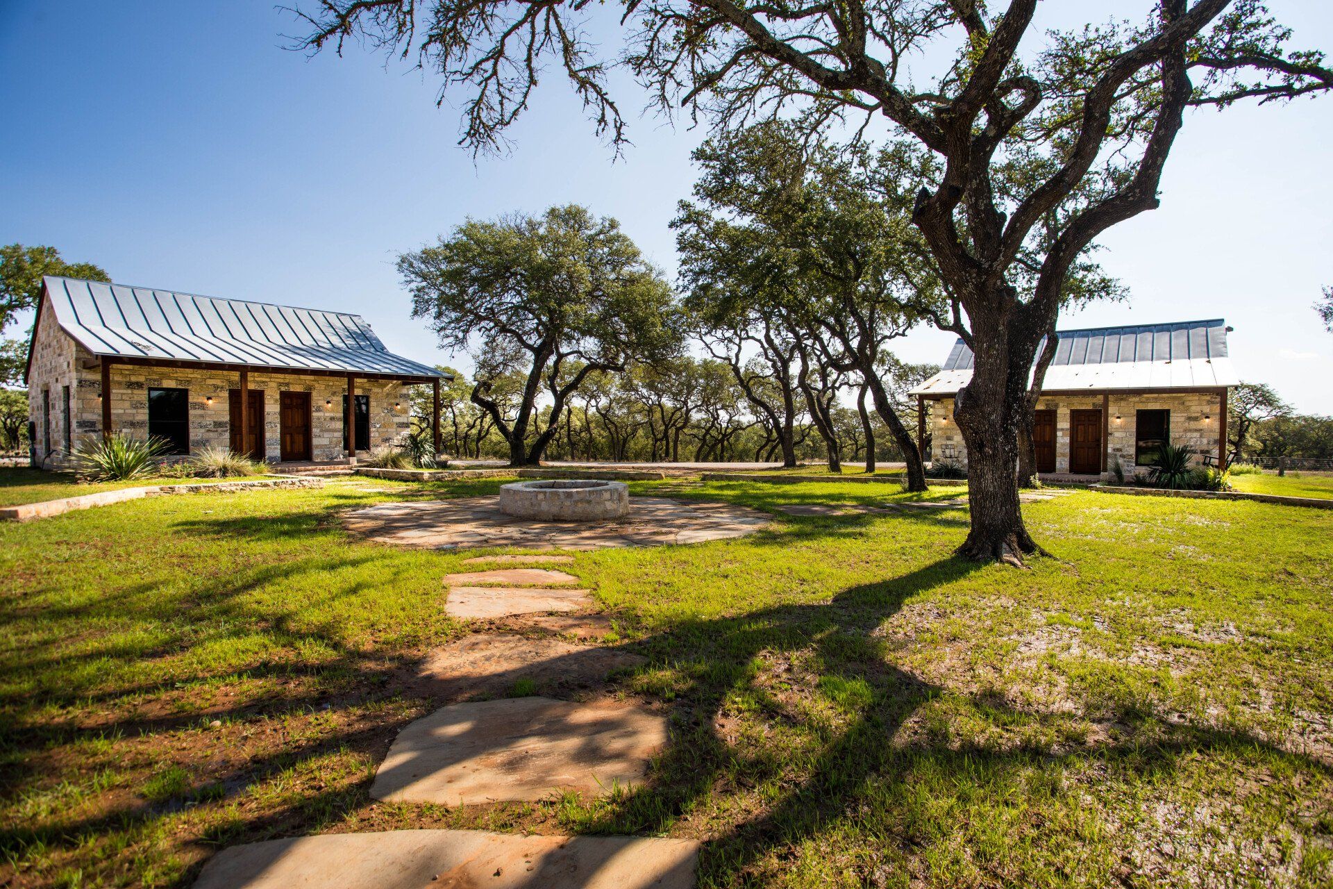 Texas Luxury Lodging & Cabins | Iron Game Ranch, Texas