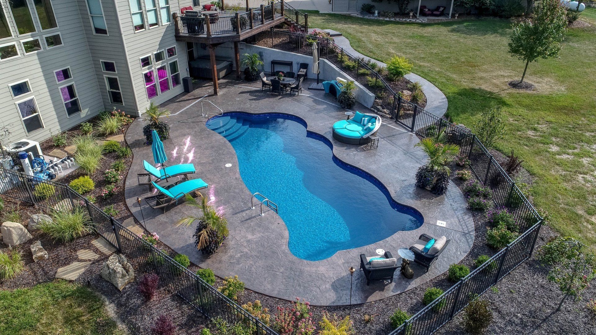 Fiberglass Pools in Mid-Missouri | Columbia Pool & Spa | Inground Pool